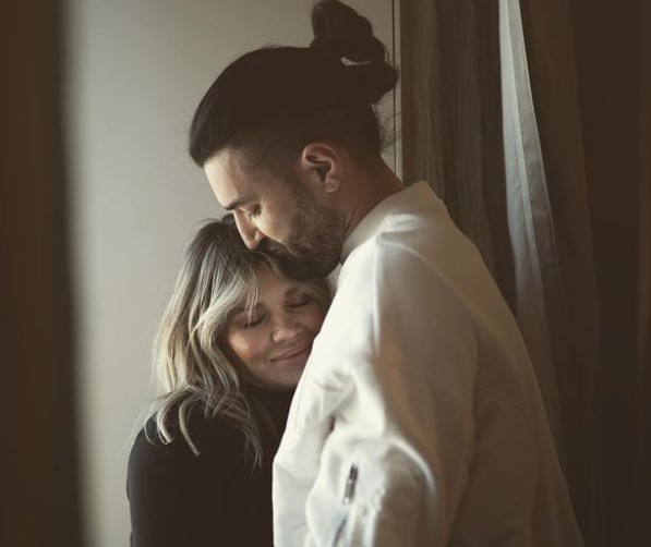 Smiley și Gina Pistol au sărbătorit ziua artistului la concertul ...