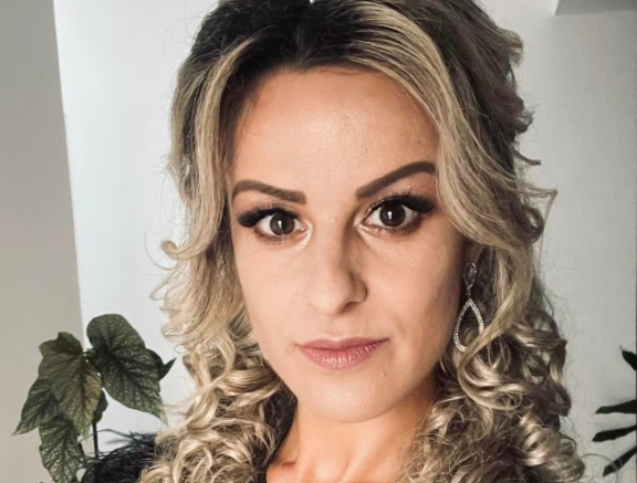 Durere fără margini în familia Ninei, tânăra care a făcut infarct la ...