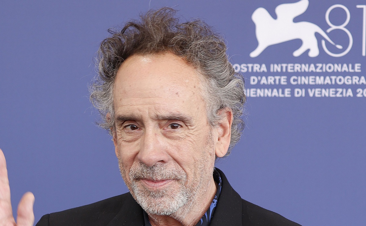 Tim Burton a primit o stea pe Walk of Fame La ceremonie au participat ...